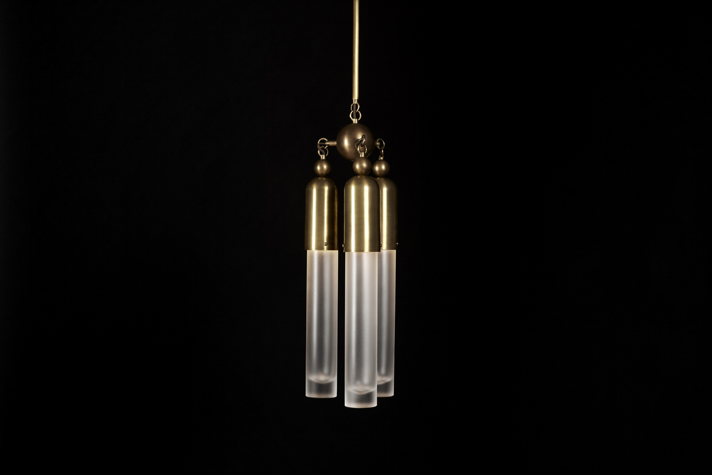 TASSEL 3 PENDANT - Ormond Editions
