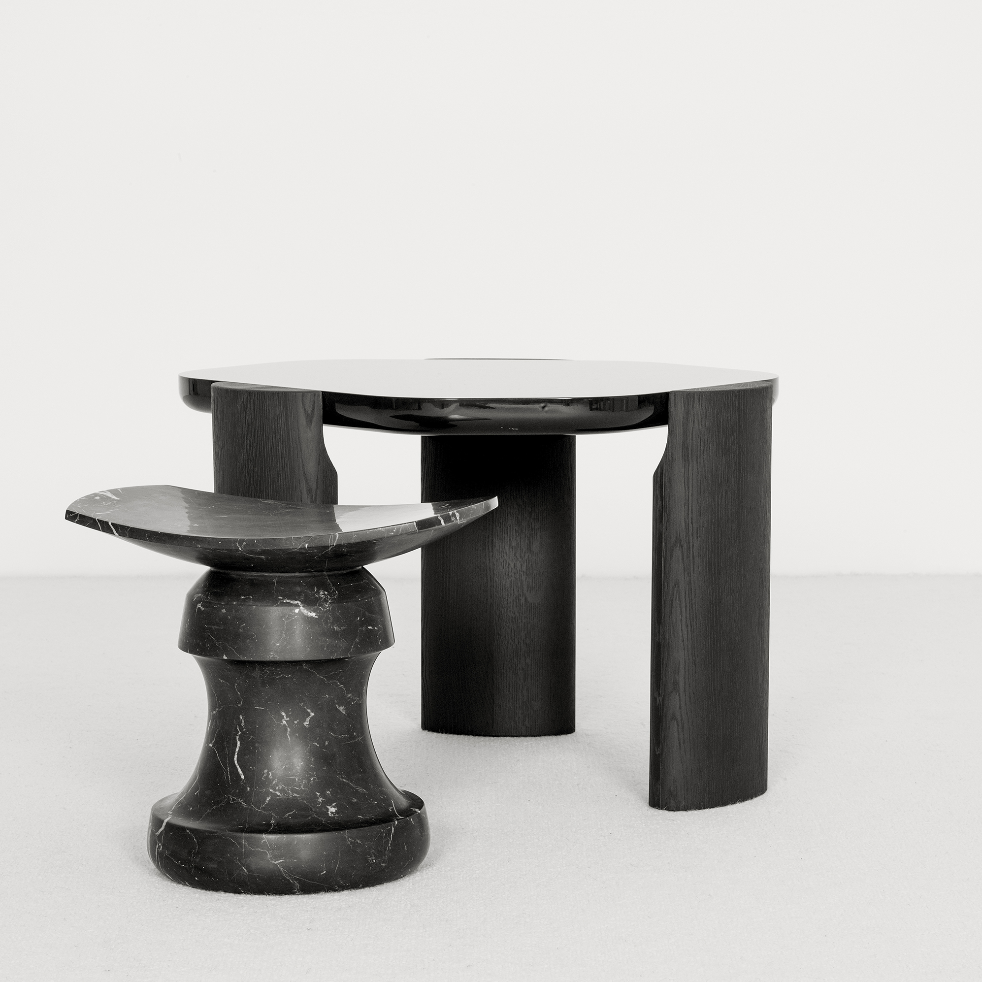 LOB SIDE TABLE - Ormond Editions