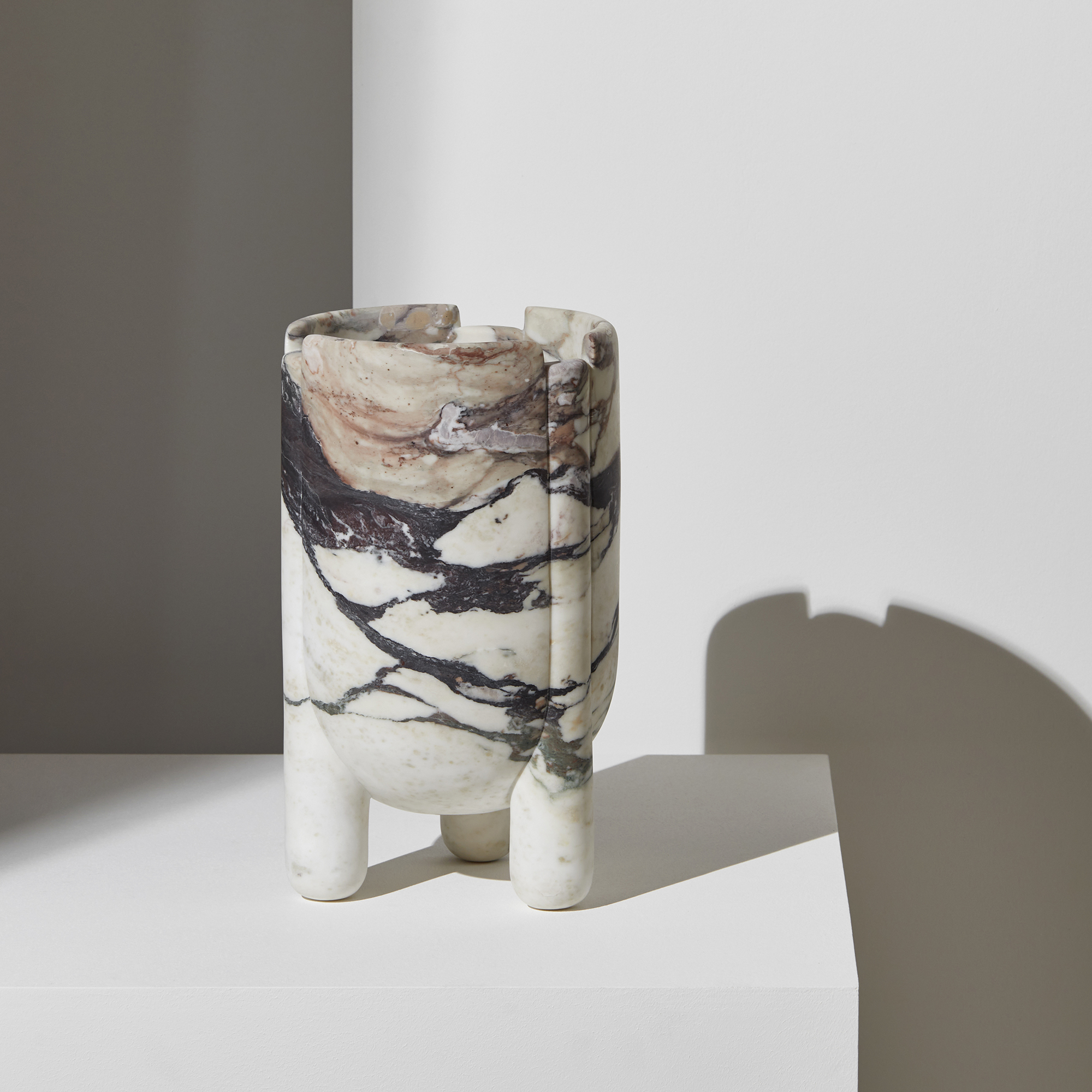 HAN VASE SMALL - Ormond Editions