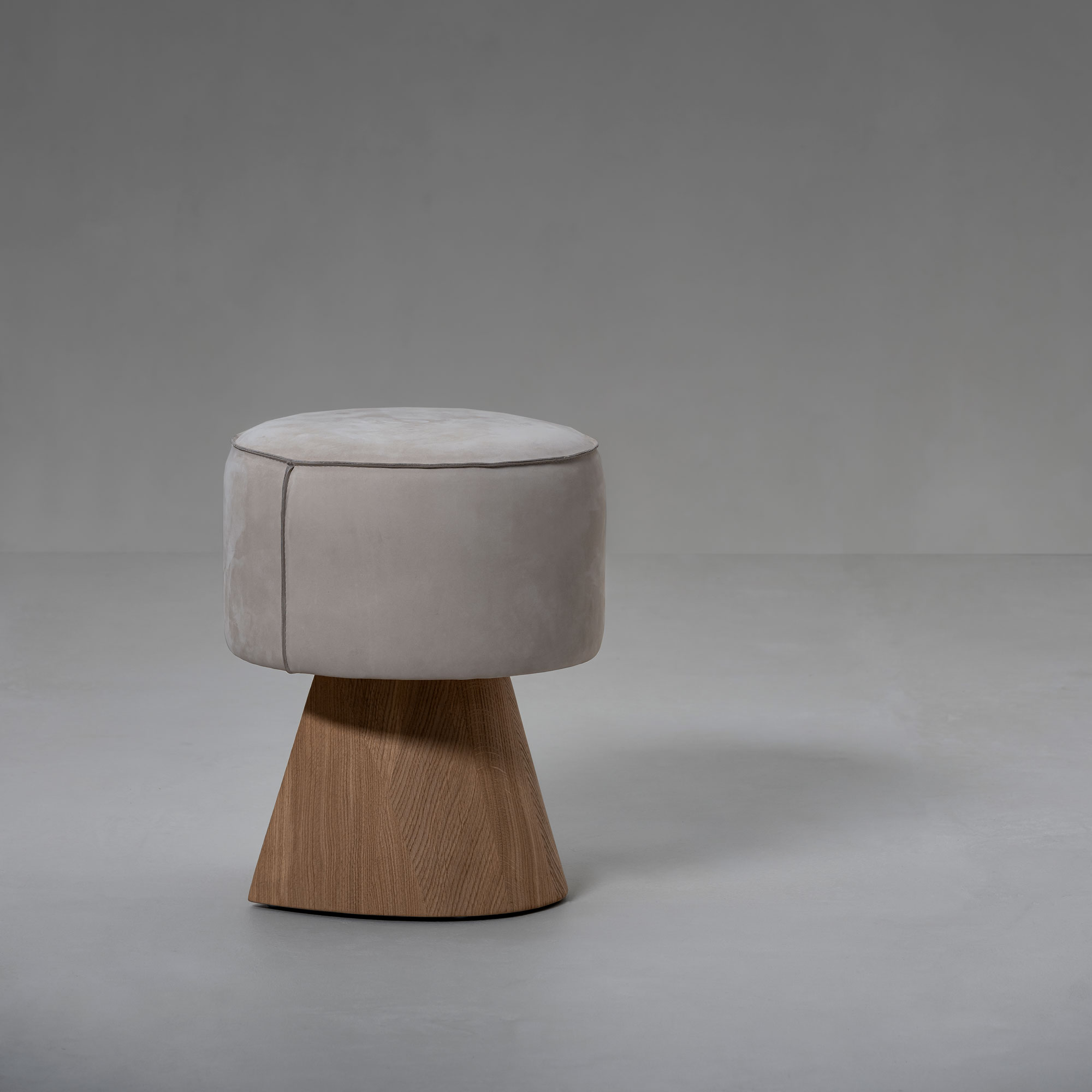 GOT STOOL - Ormond Editions